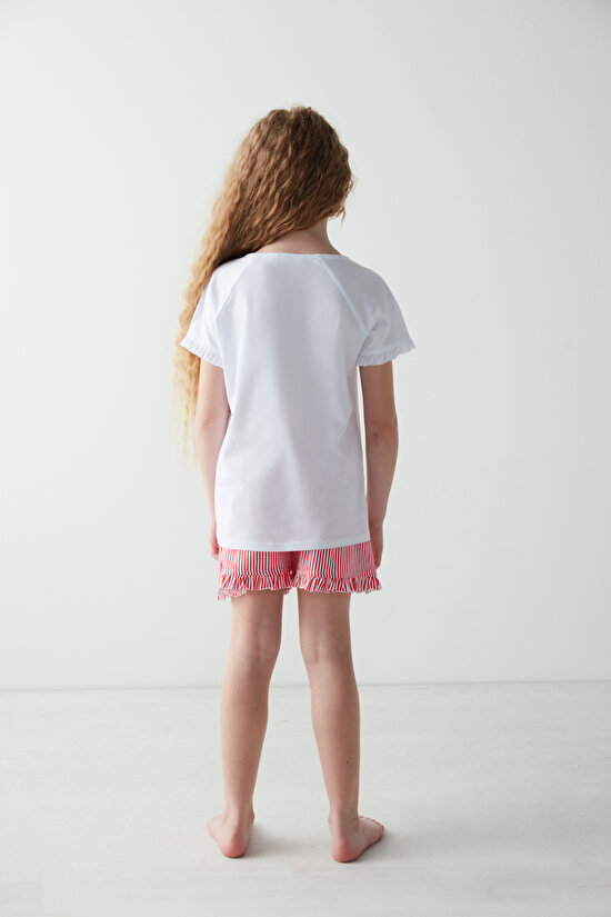 Girls | Penti Young | categories | Penti