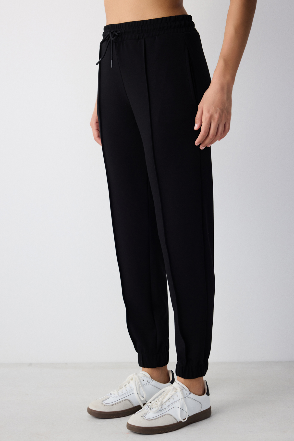 SILKY FEEL ACTIVE JOGGER - Penti Malta